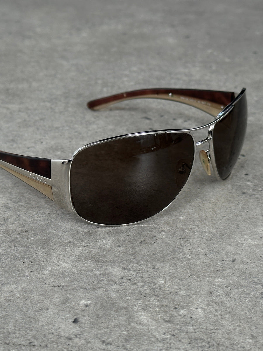 Prada 1990s Aviator Shield Logo Sunglasses – Peekaboo Vintage Marketplace
